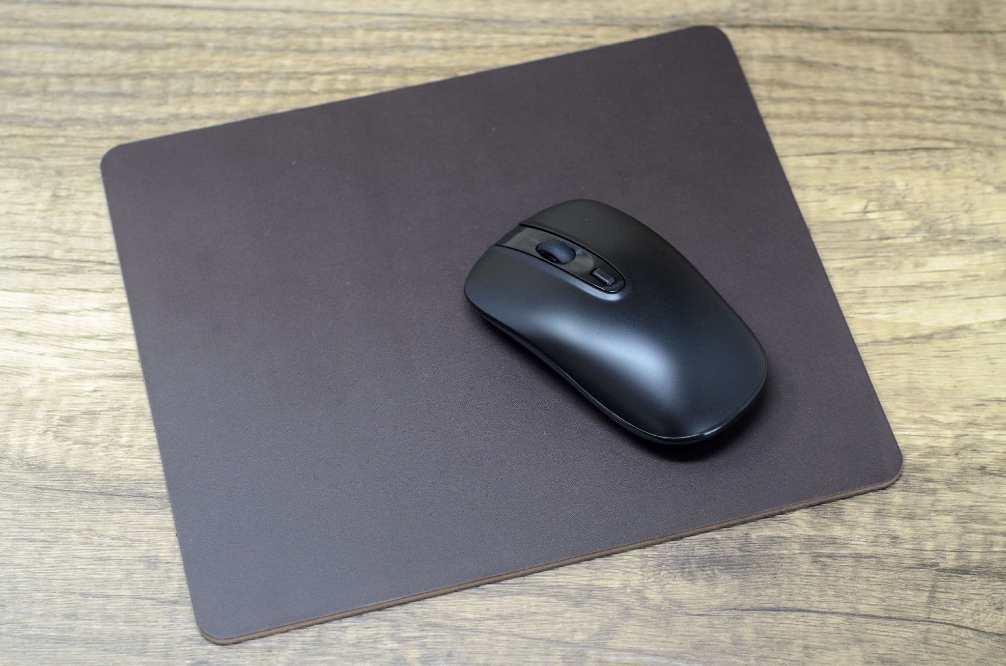 Full Grain Real Leather Mouse Mat in Brown - Ashford Ridge