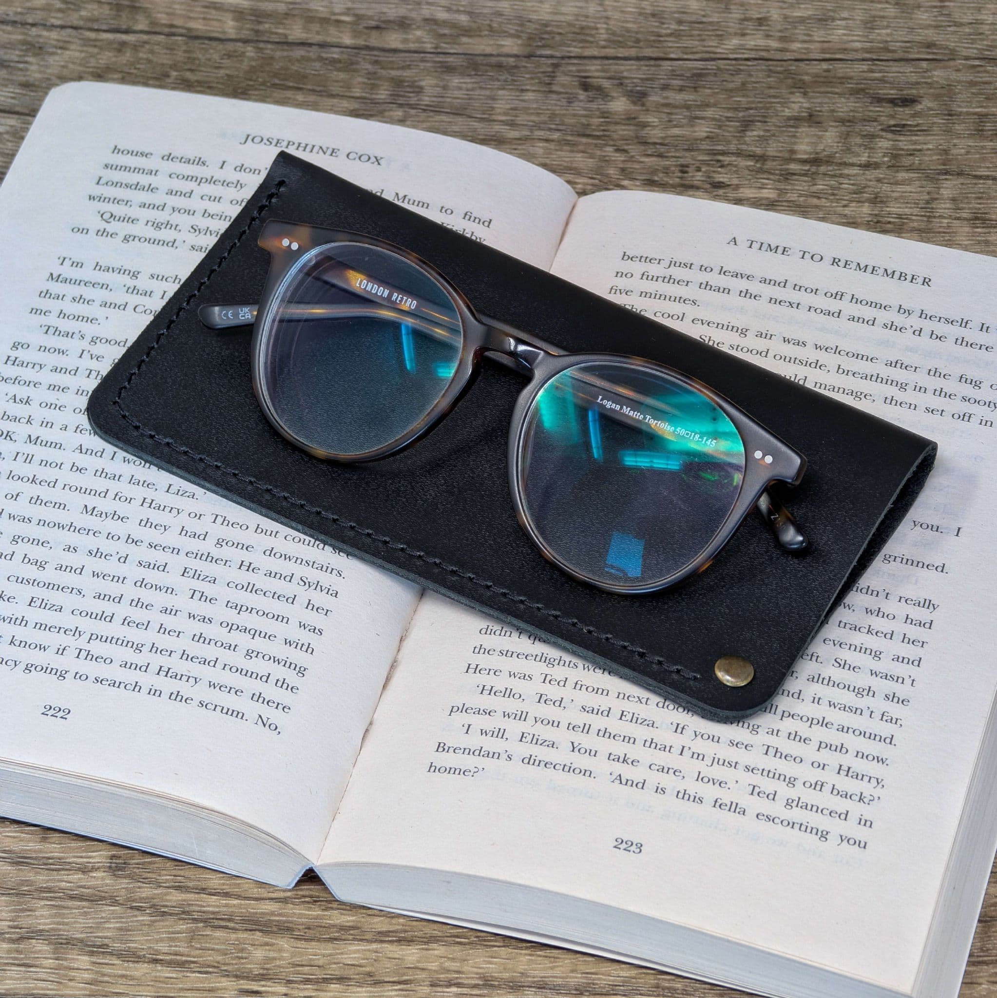 Real Leather Glasses Case in Black - Ashford Ridge