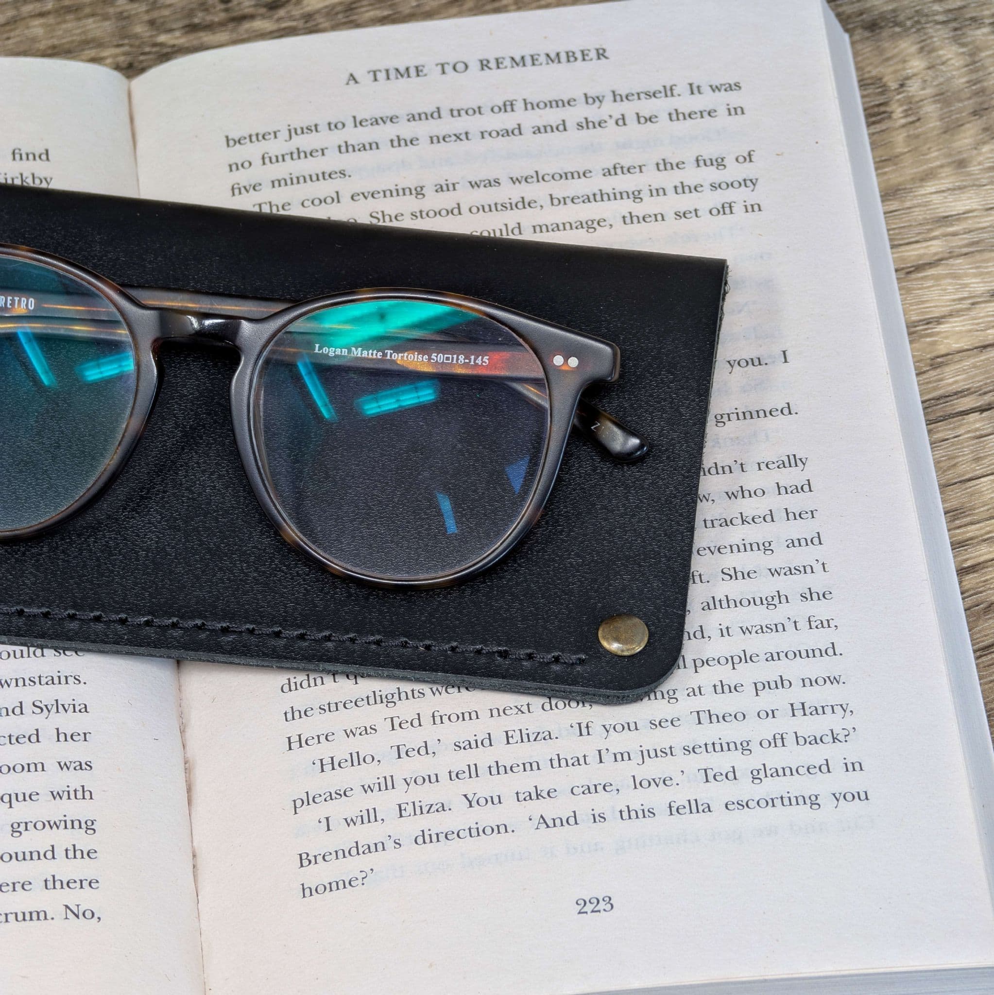 Real Leather Glasses Case in Black - Ashford Ridge